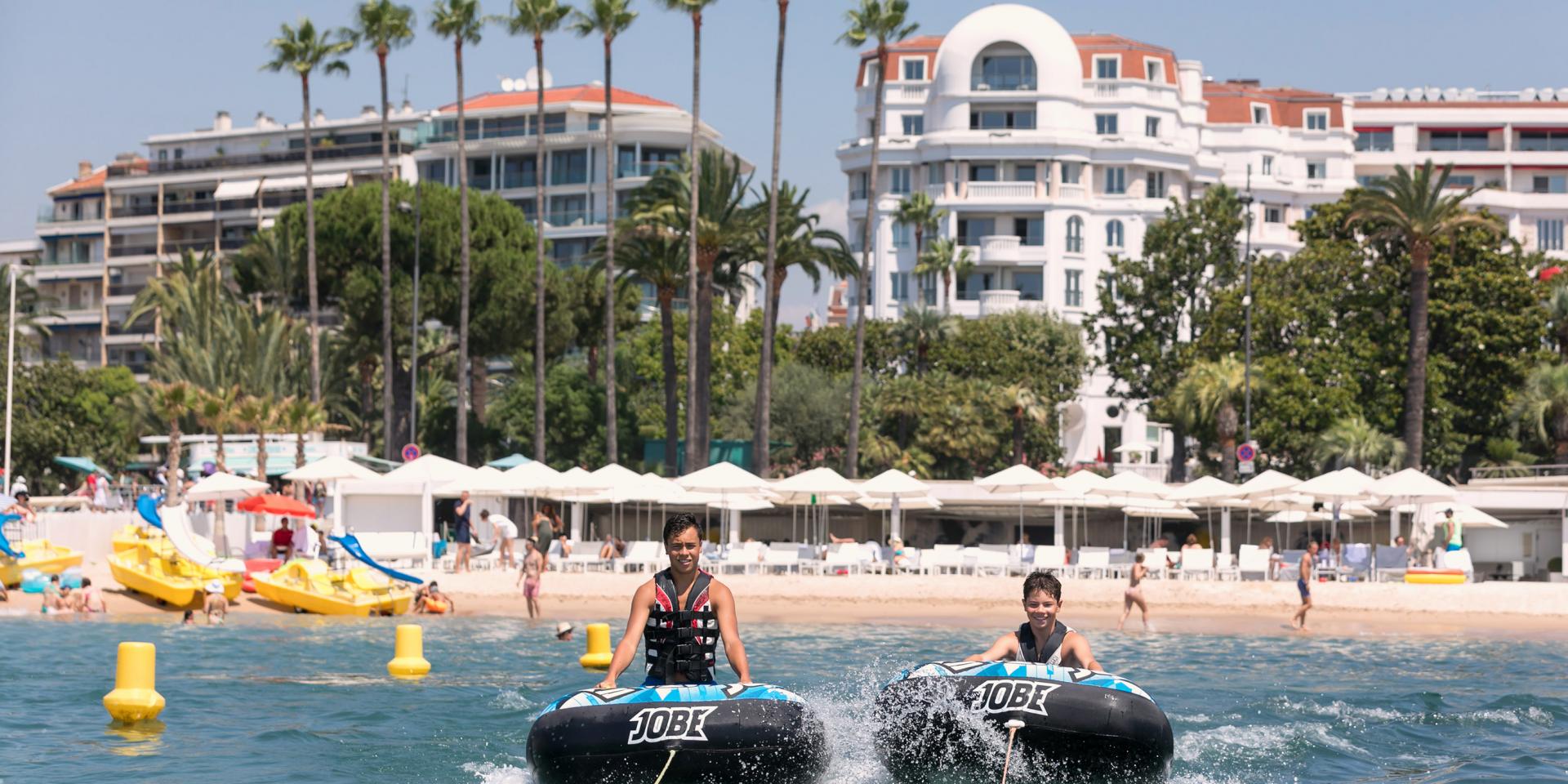 Family beach day in Cannes: where to swim with children?| Cannes Tourism